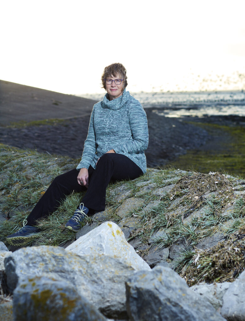 Keep it in the ground: Ellen Bakker - Down To Earth Magazine