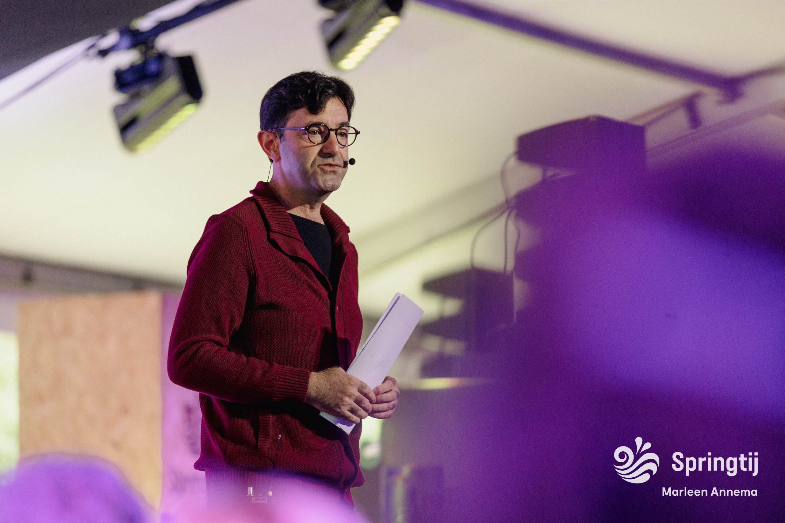 "We moeten gaan zorgen voor alles wat nú leeft" - Down To Earth Magazine